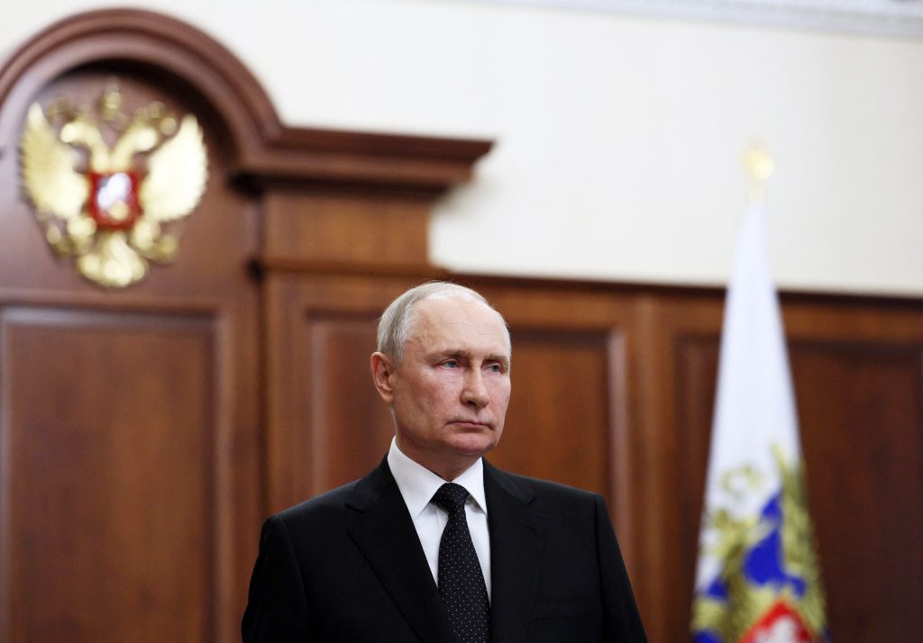 La taille de Vladimir Poutine - Quelle taille font-ils? 📏