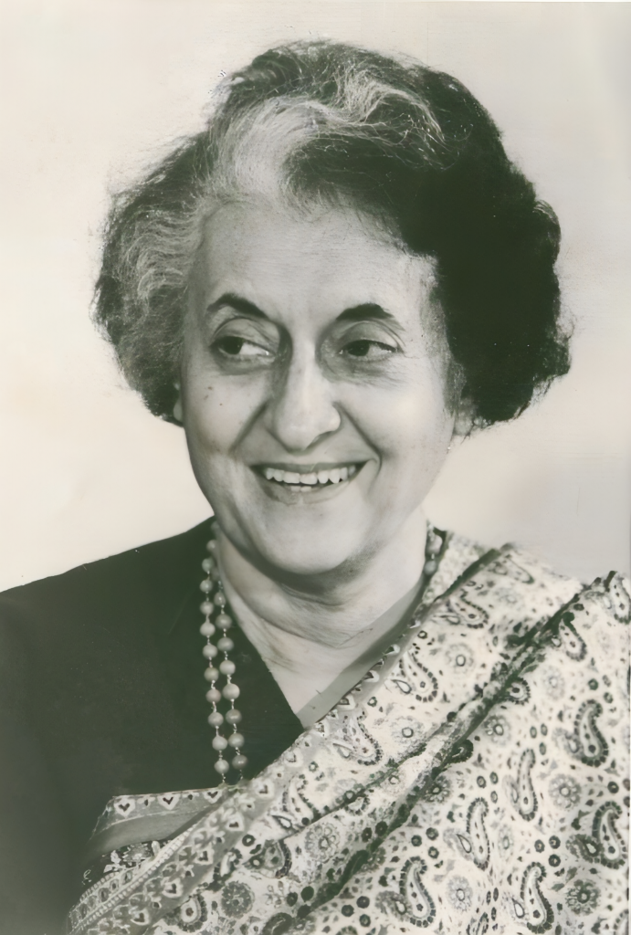 La taille de Indira Gandhi - Quelle taille font-ils? 📏